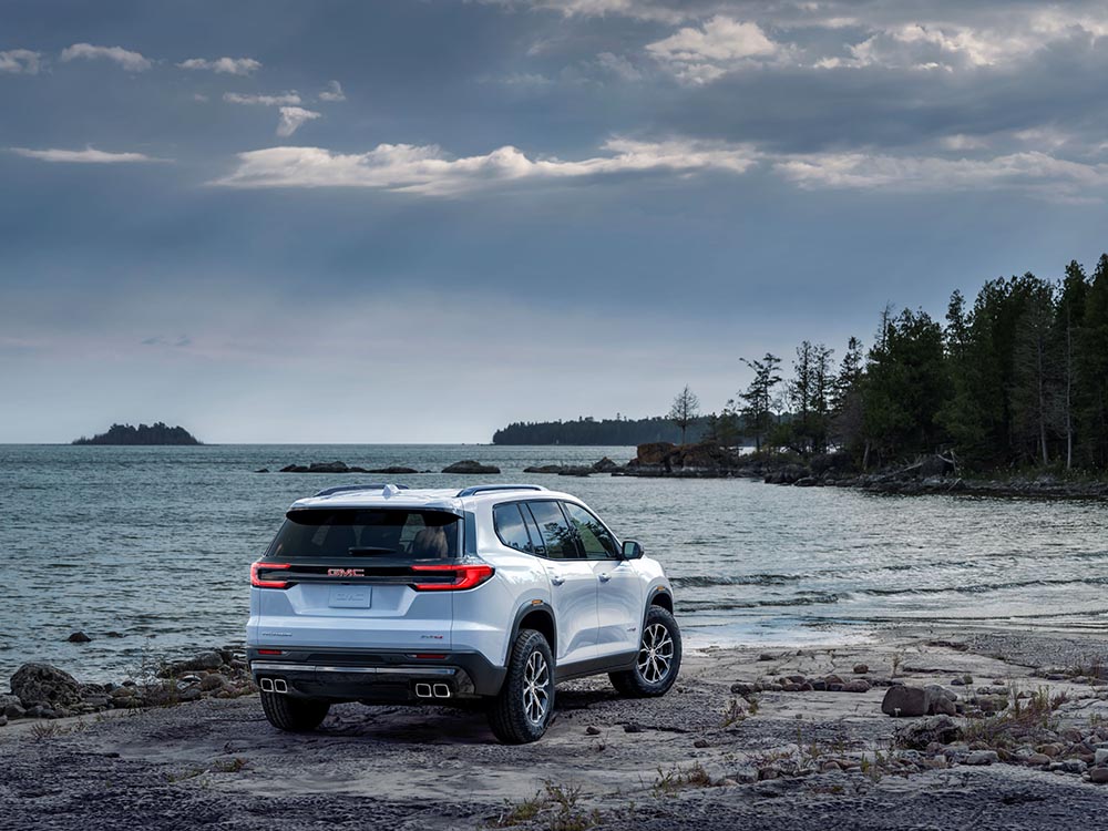 StriveME - جي إم سي تكشف عن أكاديا الجديد كلّياً للعام 2024 الأضخم والأجرأ والأكثر تطوراً وفخامة